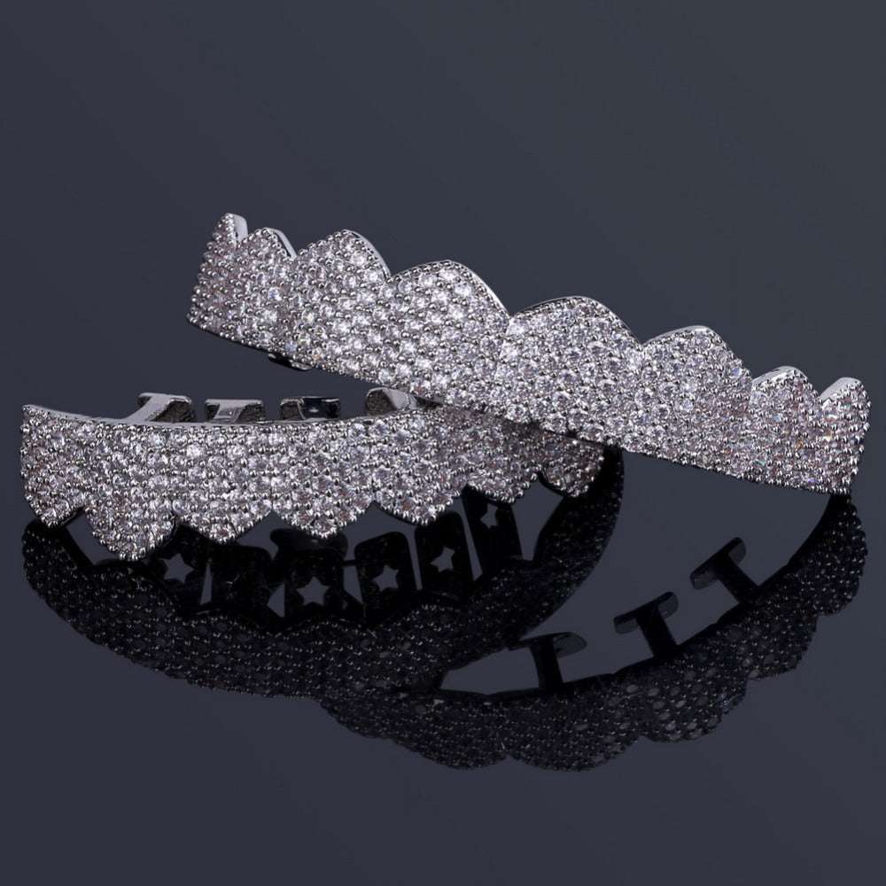 Silver Diamond 8 Teeth Grillz – Rhino Grillz