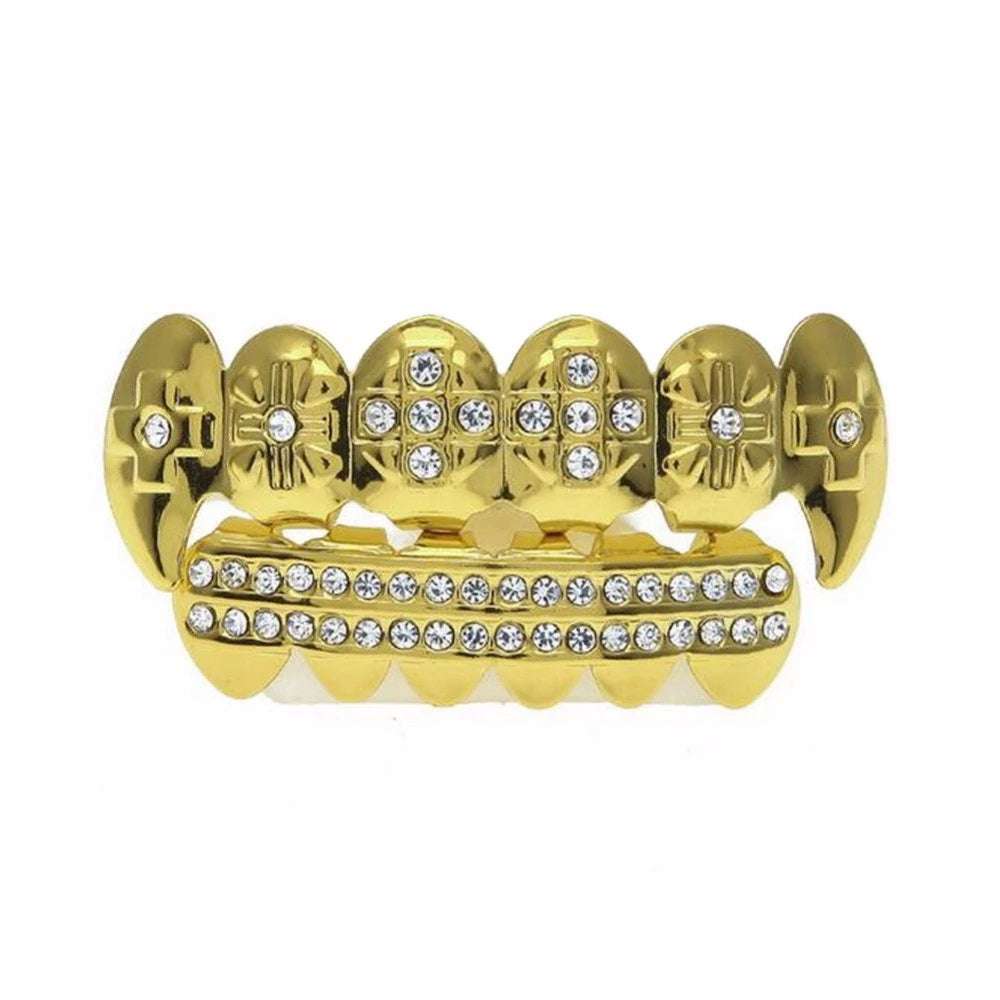 Diamond Fangs Gold Grillz [Top And Bottom] – Rhino Grillz
