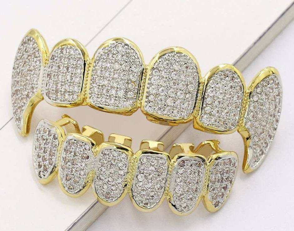 [Lower] Luxury Gold Vampire Fangs Grillz – Rhino Grillz