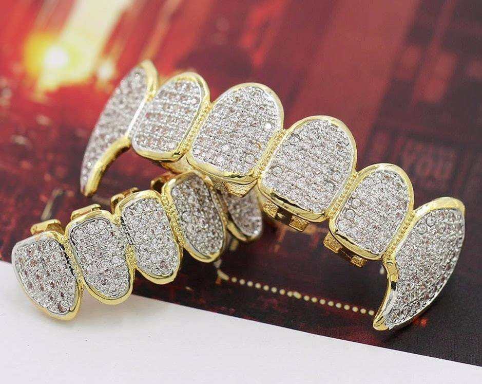 [Lower] Luxury Gold Vampire Fangs Grillz – Rhino Grillz